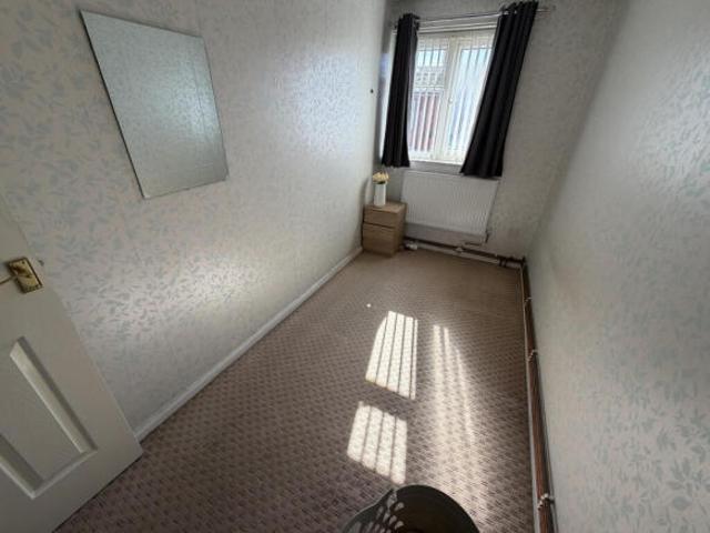 5 bedroom semi detached house for rent in South Street, Longsight, Manchester, Lancashire, M12