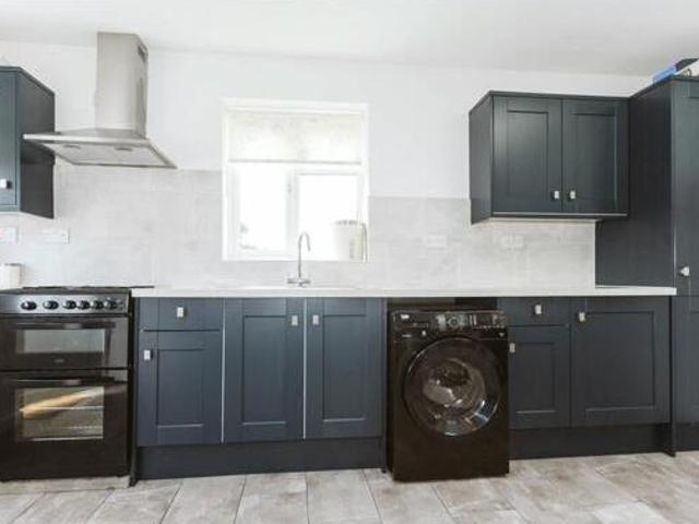 5 Bedroom Semi detached House For Rent In Southmead, Bristol