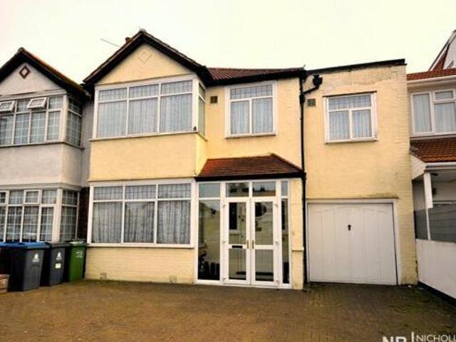 5 Bedroom Semi detached House For Rent In Surbiton