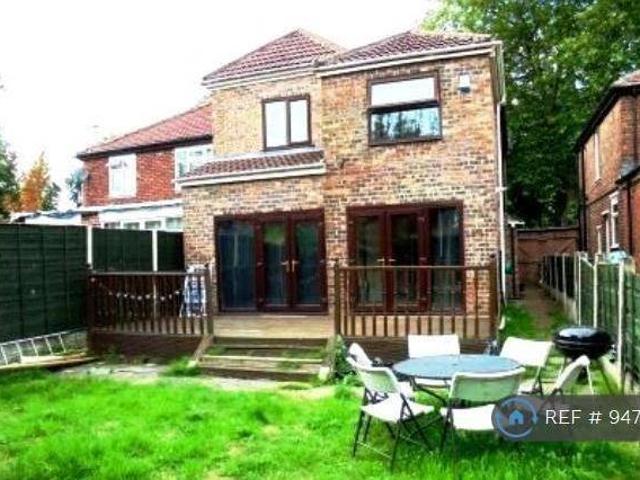 5 bedroom semidetached house for rent in Mauldeth Road Manchester M20