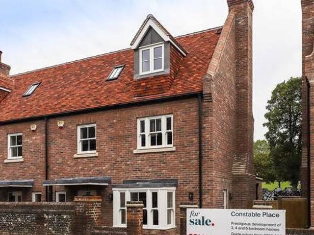 5 bedroom semidetached house for rent in East Street Saffron Walden CB10