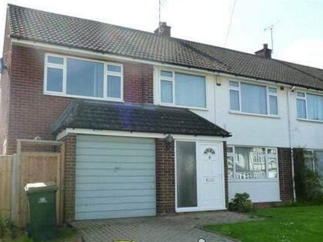 5 bedroom semidetached house for rent in Knoll Drive Stivichall Coventry West Midlands CV3