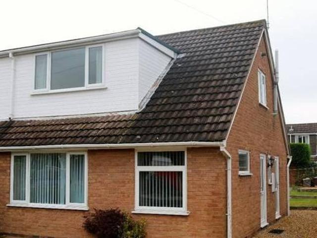 5 bedroom semidetached house for rent in 12 Highland Road TF10