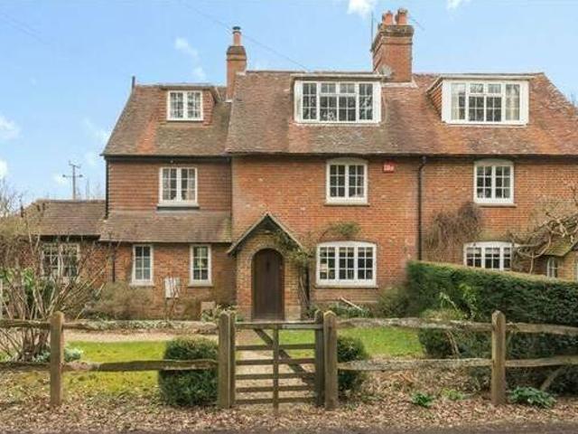 5 bedroom semidetached house for sale in Northchapel Petworth West Sussex GU28