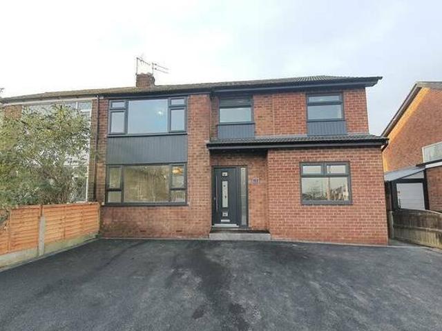 5 bedroom semidetached house for sale in Bradwell Drive Heald Green SK8