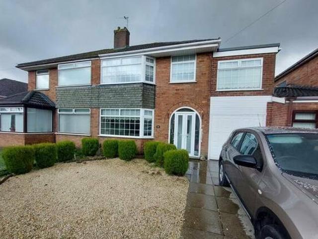 5 bedroom semidetached house for sale in Carmelite Crescent Eccleston WA10