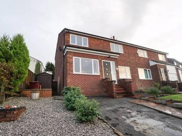 5 bedroom semidetached house for sale in Carlton Close Blackrod BL6