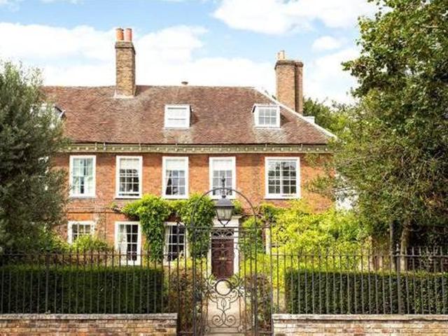 5 bedroom semidetached house for sale in The Butts Brentford TW8 TW8