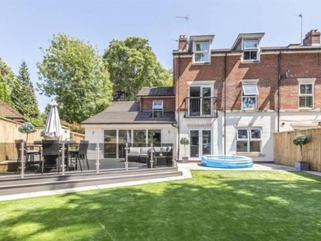 5 bedroom semidetached house for sale in The Coppice Worsley Manchester M28 2NS M28