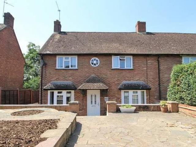 5 bedroom semidetached house for sale in The Oval Wood Street Village GU3