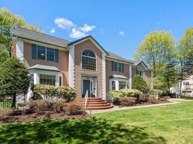 5 bedroom, Sharon MA 02067 103126388