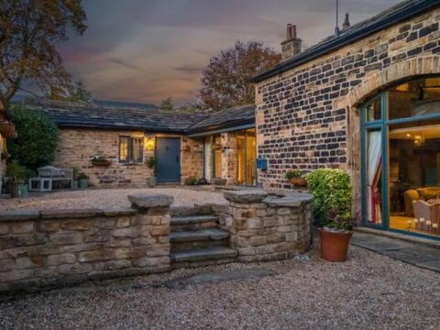 5 Bedroom Shared Living/roommate North Yorkshire Kirklees 100684896