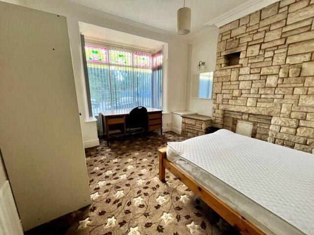 5 Bedroom Shared Living/roommate Birmingham West Midlands LS101095400