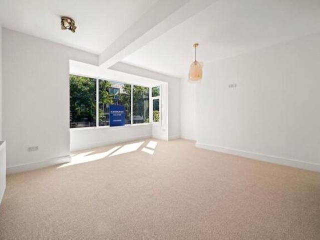 5 Bedroom Shared Living/roommate Lancs Lancashire LS98801047