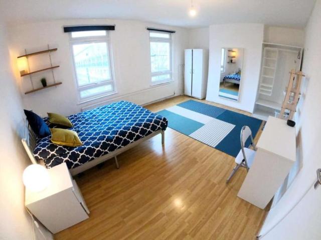 5 Bedroom Shared Living/roommate London London 101824728