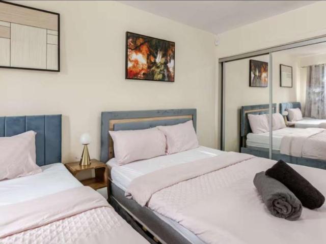 5 Bedroom Shared Living/roommate London London 102664299