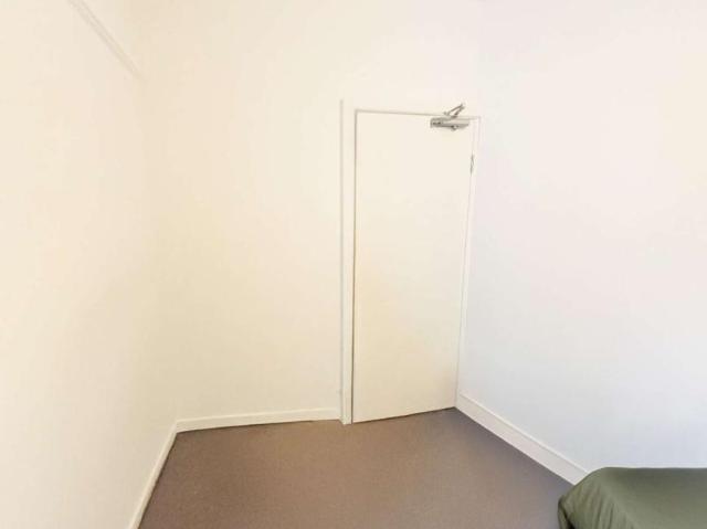 5 Bedroom Shared Living/roommate London London 103844562