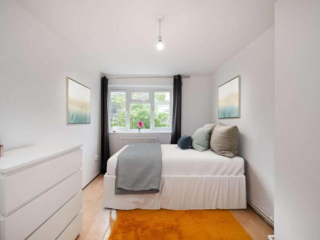 5 Bedroom Shared Living/roommate London London 95119700