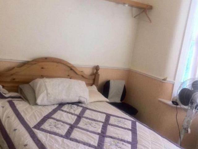 5 Bedroom Shared Living/roommate London London LS90560384