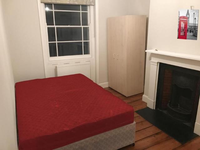 5 Bedroom Shared Living/roommate London London LS90562923
