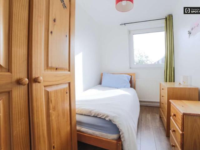 5 Bedroom Shared Living/roommate London London LS99724545