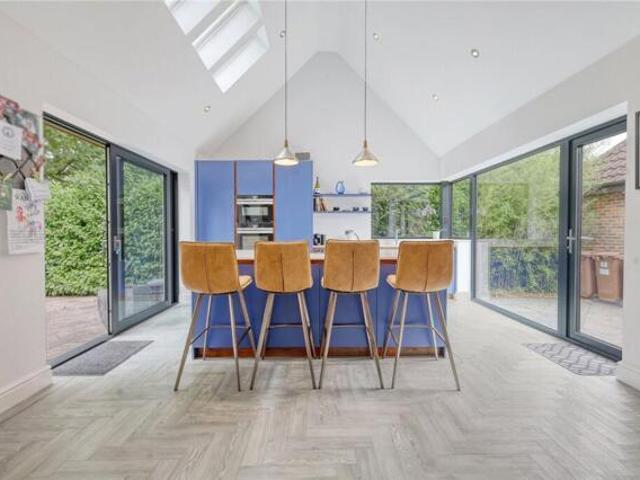 5 Bedroom Shared Living/roommate Stock Essex 100132334