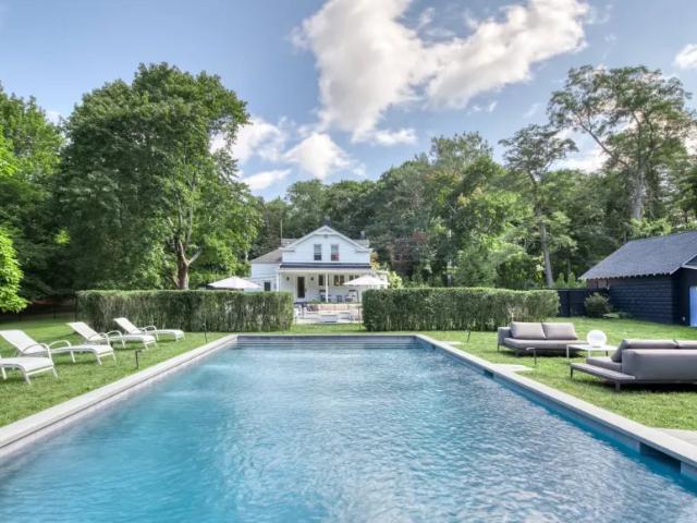 5 bedroom, Shelter Island NY LS102715648