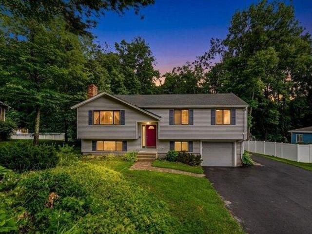 5 bedroom, Shrewsbury MA 01545 105061567