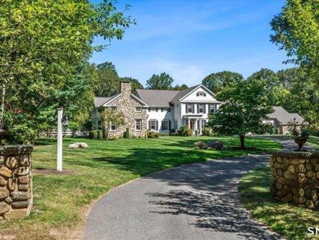 5 bedroom, Simsbury CT 06092 104835949