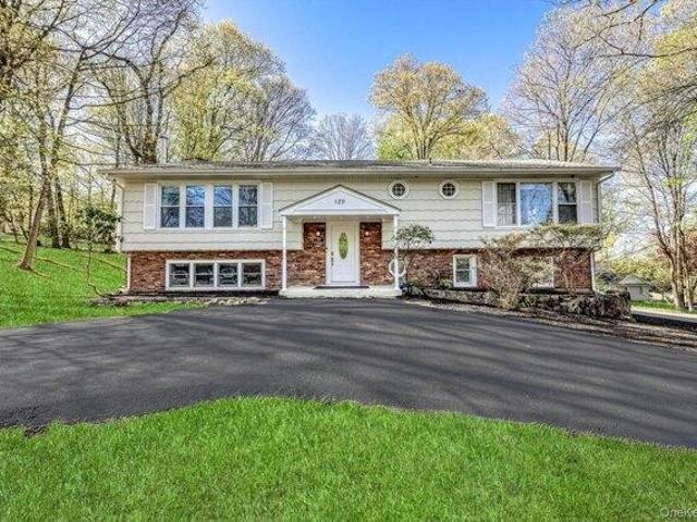 5 bedroom, Spring Valley NY 10977 101780197