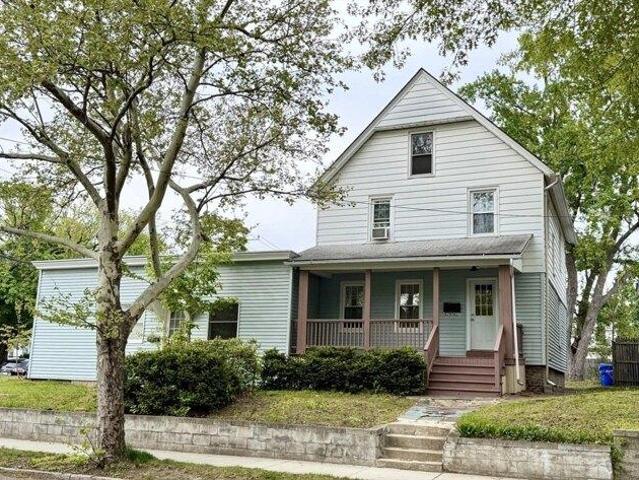 5 bedroom, Springfield MA 01107 105124193