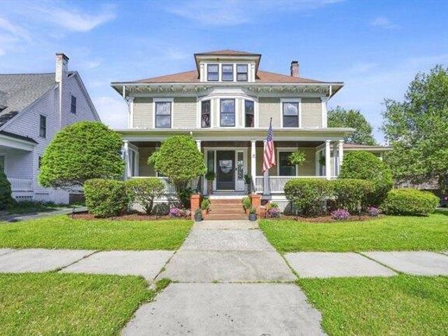 5 bedroom, Springfield MA 01108 104607370