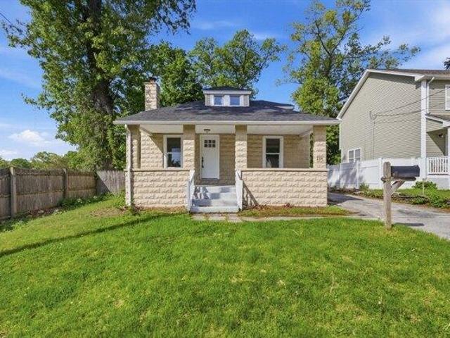5 bedroom, Springfield MA 01108 103442213