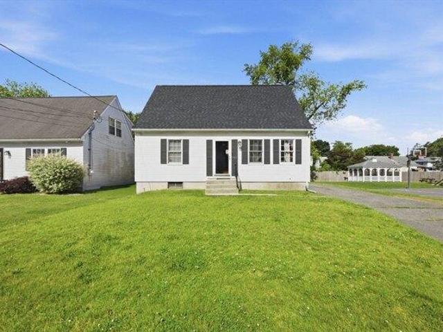 5 bedroom, Springfield MA 01119 103809237
