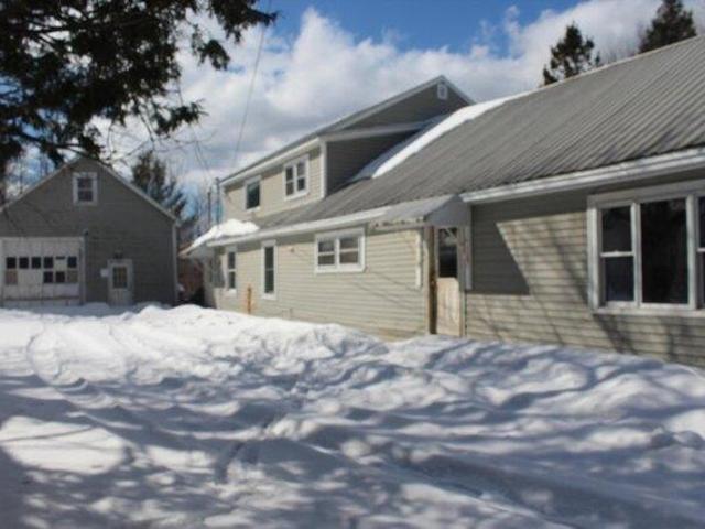 5 bedroom, Stacyville ME 04777 101800945