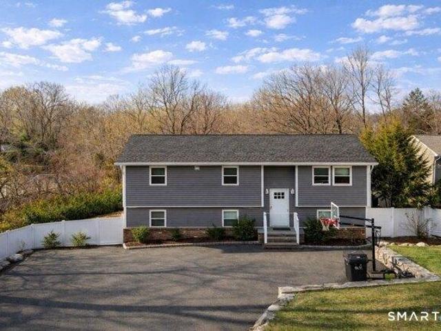 5 bedroom, Stamford CT 06902 LS101799784