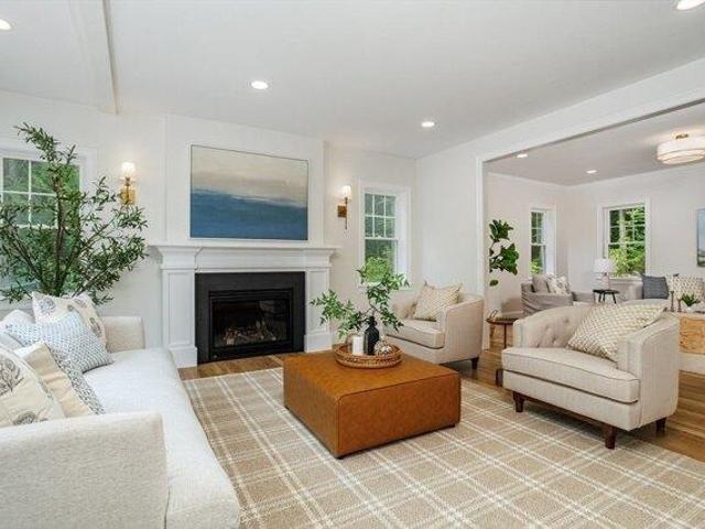 5 bedroom, Stow MA 01775 105061732