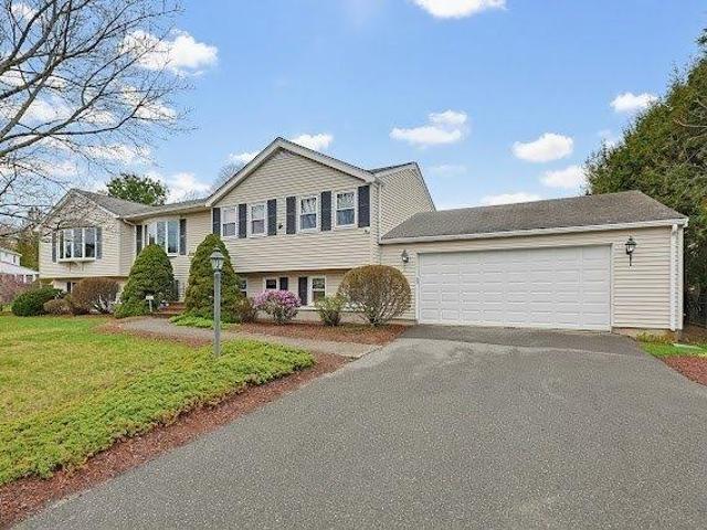 5 bedroom, Stoughton MA 02072 102089581