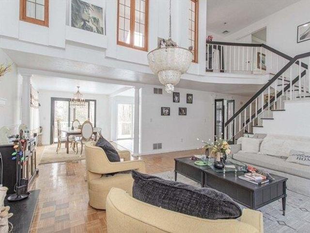 5 bedroom, Stoughton MA 02072 102347175