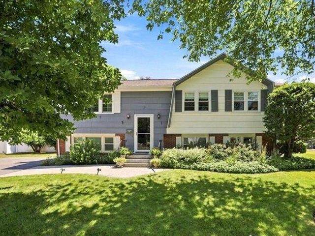 5 bedroom, Stoughton MA 02072 105115996