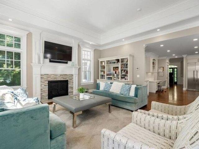 5 bedroom, Sudbury MA 01776 LS102859686