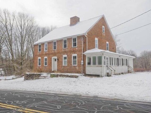 5 bedroom, Suffield CT 06093 LS97752274