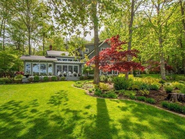 5 bedroom, Surry ME 04684 103888624