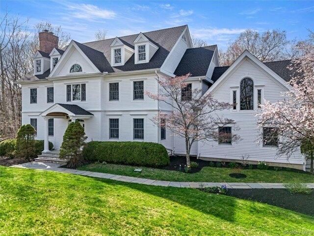 5 bedroom, Pound Ridge NY 10576 LS102280982