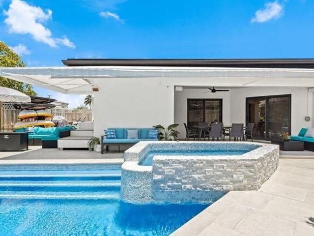 5 bedroom, Pompano Beach FL 33060 LS92312932