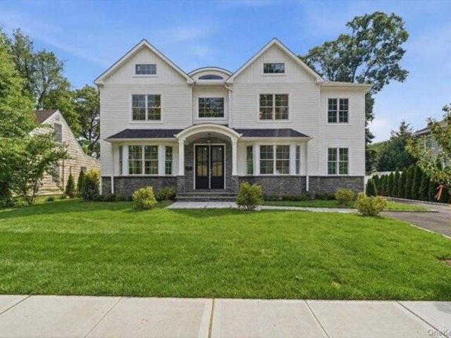 5 bedroom, Port Washington NY 11050 103619218