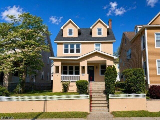 5 bedroom, Paterson NJ 07514 LS102216703