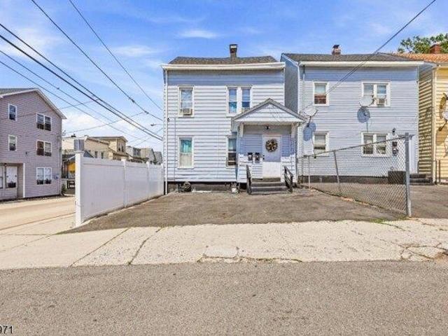 5 bedroom, Paterson NJ 07524 104605841