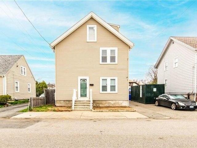 5 bedroom, Pawtucket RI 02860 102062236