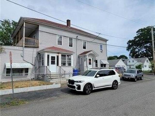 5 bedroom, Pawtucket RI 02861 103852282